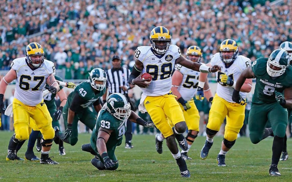 College Football Party Bus to the Games - Varsity Limousine Service